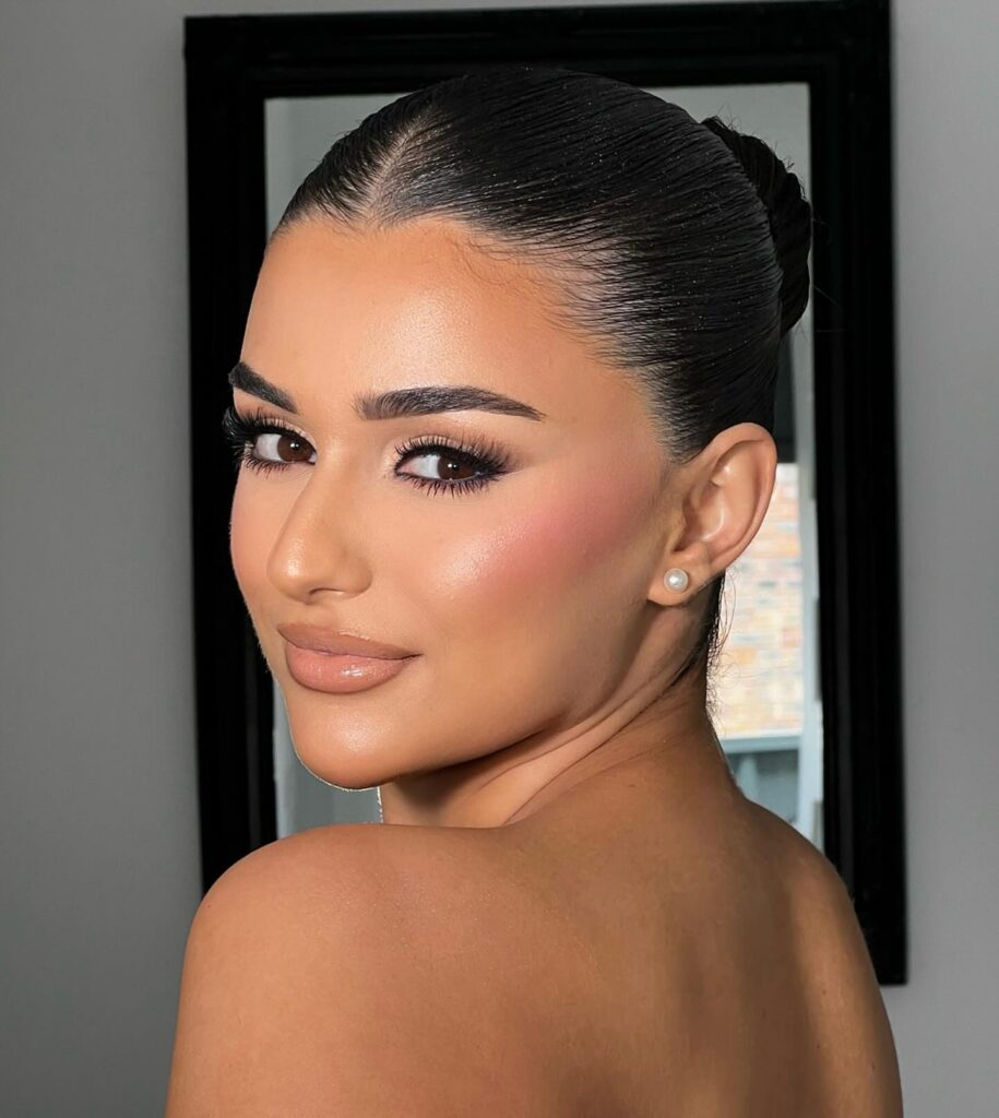 16 Natural Wedding Makeup For Brown Eyes - WithLoveLive