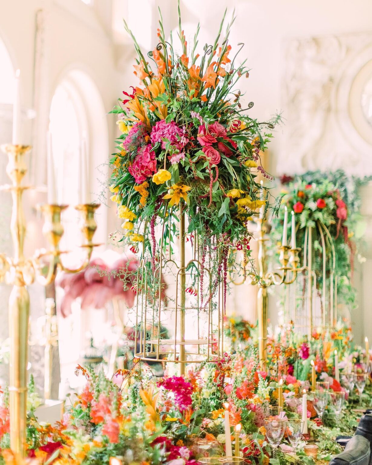 16 Vintage Eclectic Wedding Decor Ideas - WithLoveLive