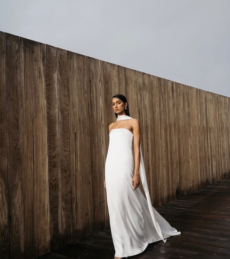 19 Beautiful Minimal Wedding Dress Ideas - WithLoveLive