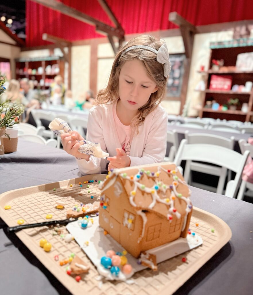17 Fun Winter Birthday Party For Kids Ideas - WithLoveLive