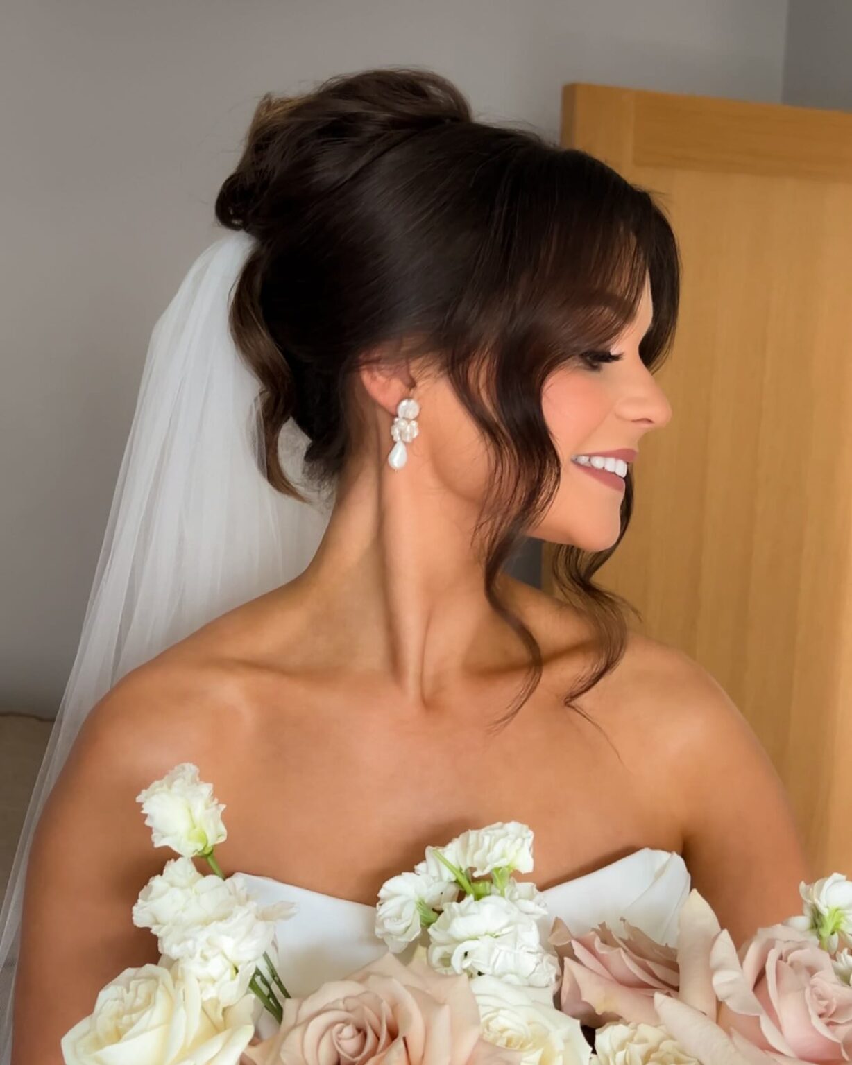 19 Stunning Wedding Hairstyle Ideas With Veils Withlovelive