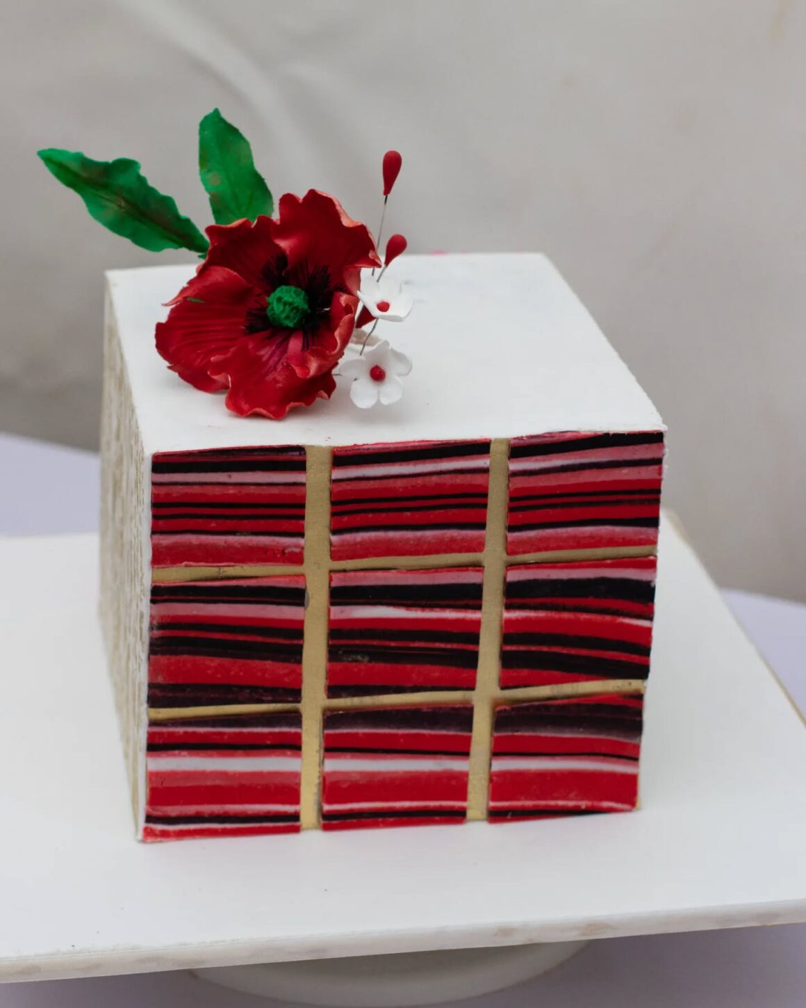 19 Square Cake Decorating Ideas for Every Occasion - WithLoveLive