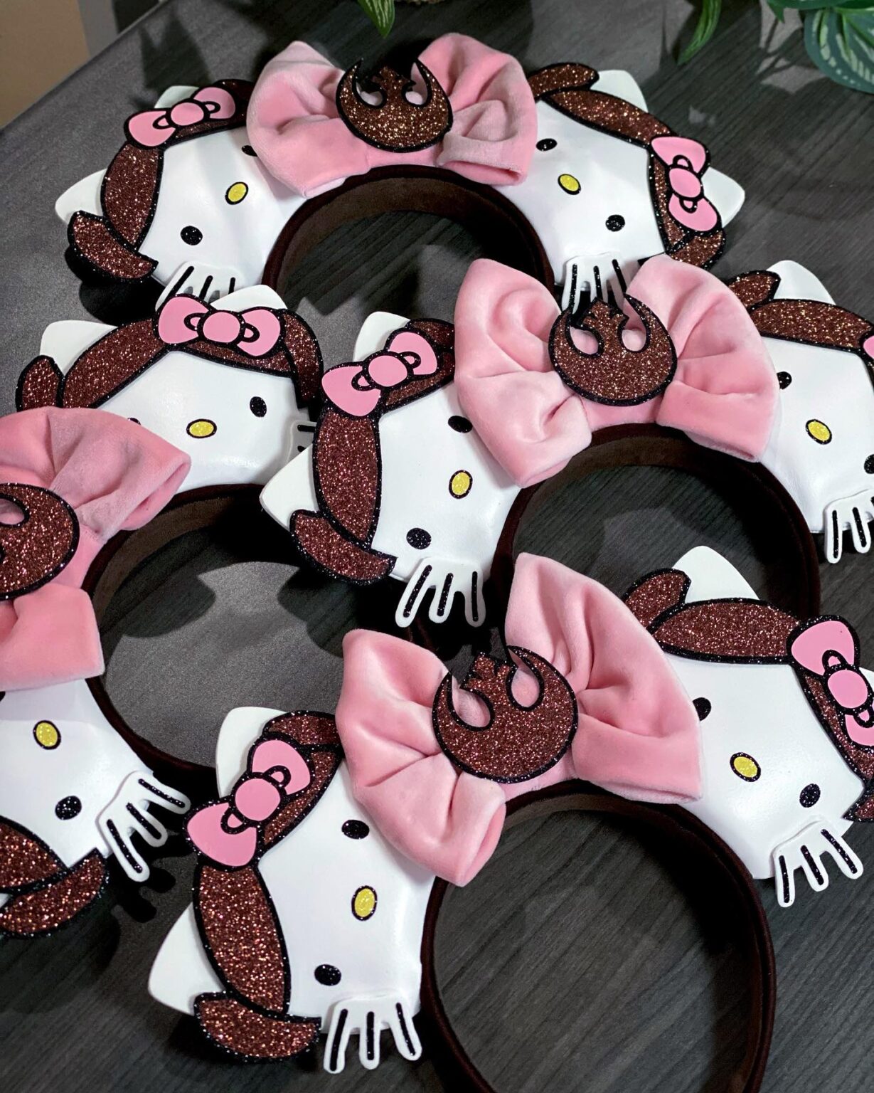 13 Adorable Hello Kitty Centerpiece Ideas for Parties and Showers ...