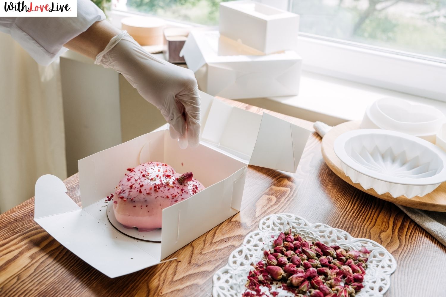 11 Cake Packaging Ideas That Look So Pretty - WithLoveLive