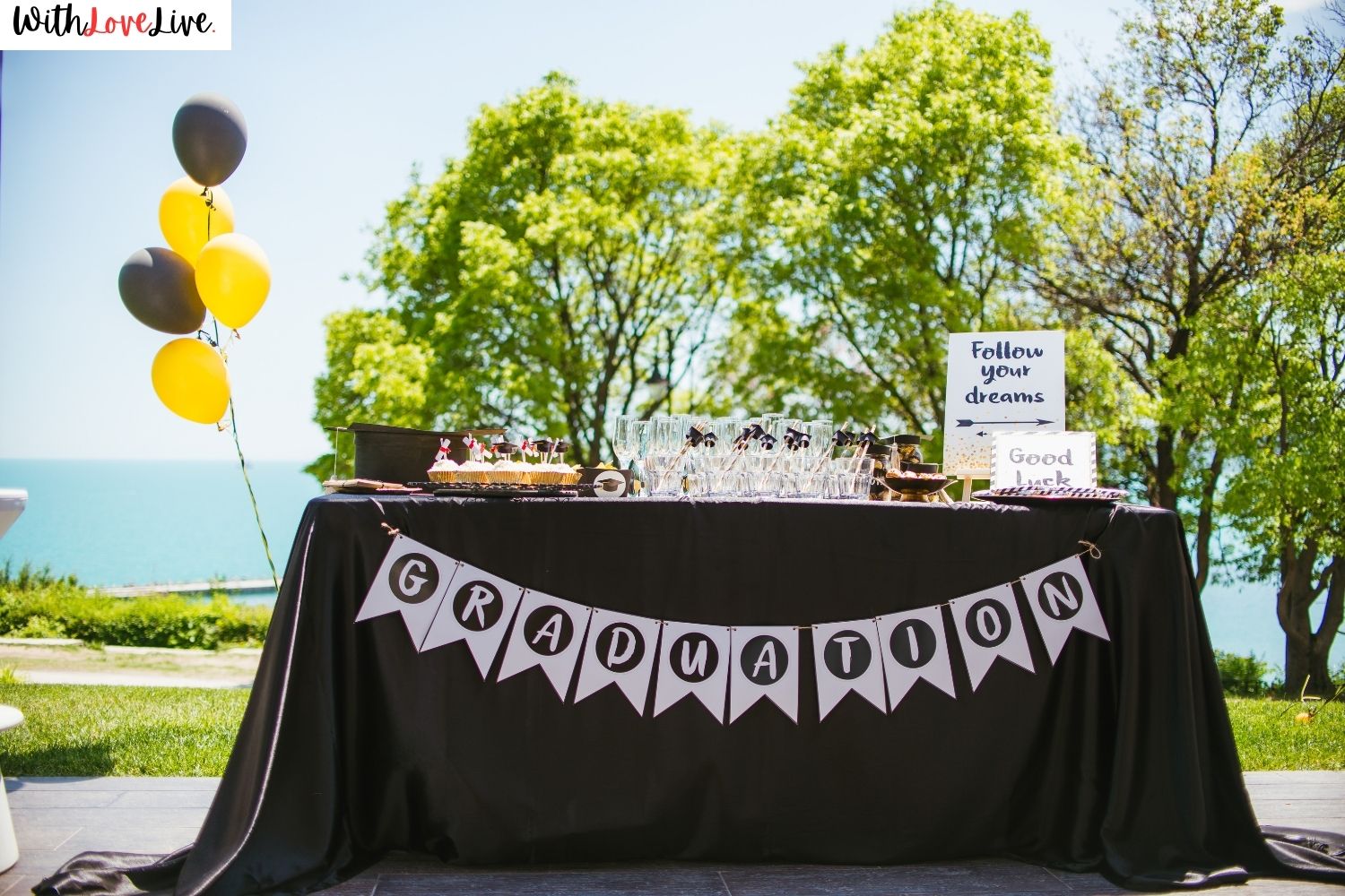 17 Creative College Graduation Party Ideas - WithLoveLive